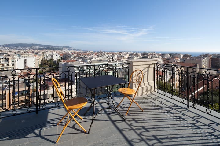 Appartement De Charme Dans Villa "Belle Epoque" - Niza