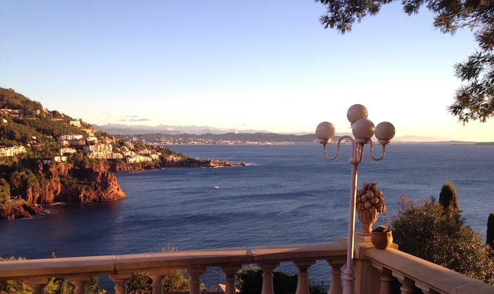 Front De Mer,superbevue,4p.terrasse,calme,parking - Théoule-sur-Mer