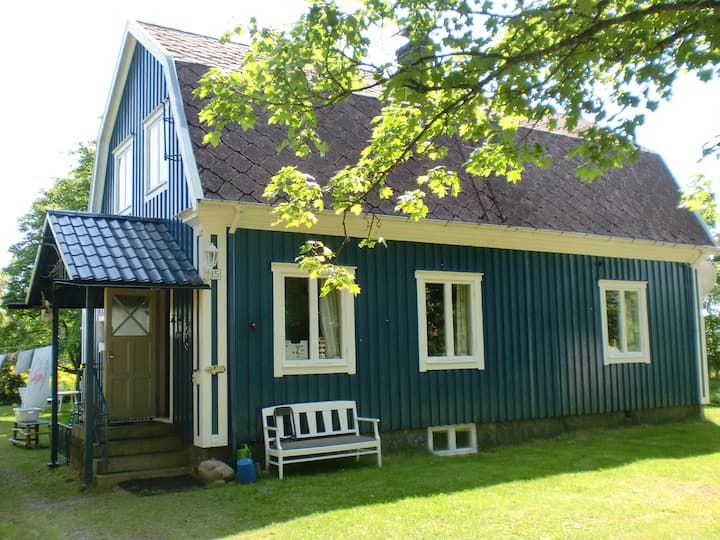 Blue Swedenhouse, For 6 Persons In Quiet Nature - Laholm