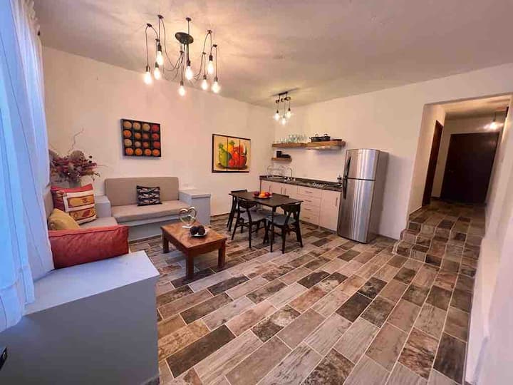 Cora 1
(En La Zona Centro Sma) - San Miguel de Allende