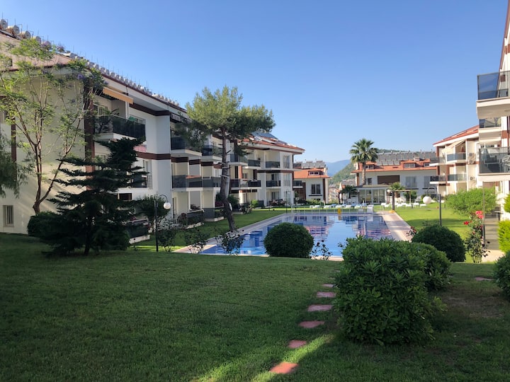 Fethiye ÖLüdeniz Yolunda Havuzlu Daire - Fethiye