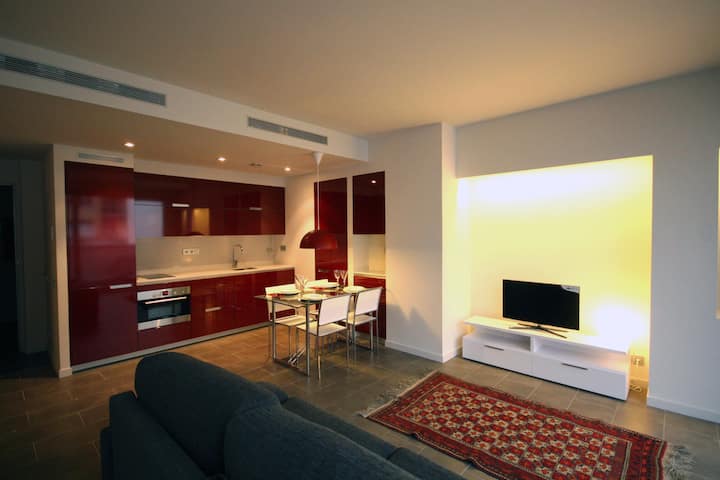 Modern & Beautiful Flat W/ Terrace - Barcelona