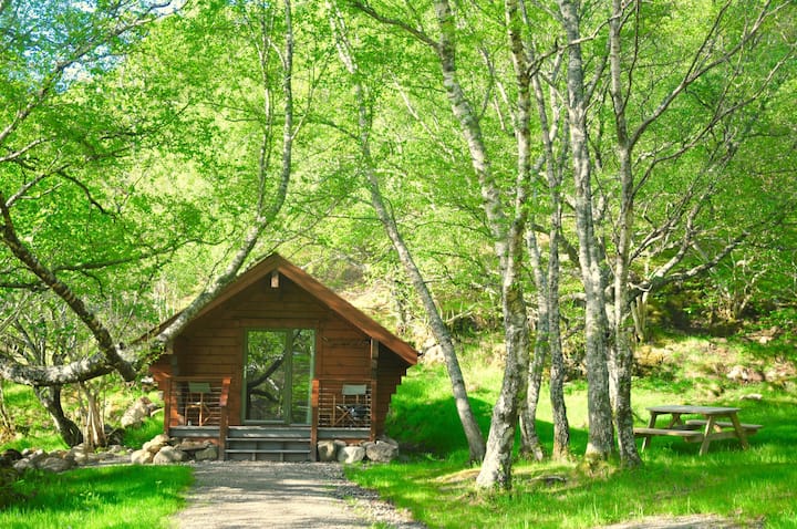 Cabin Edal, Tigh Brachen Bothies, Diabaig Torridon - Skye