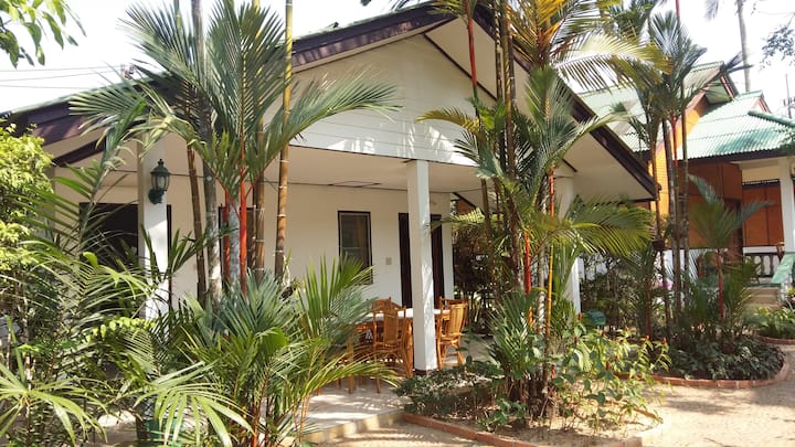 2 Bedroom Family Bungalow With Pool - Ao Nang