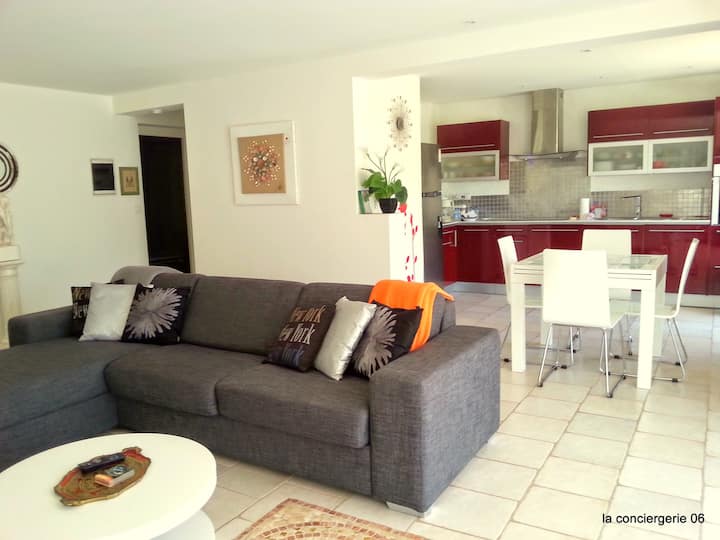 Apartment - 2 Bedrooms - 6 P, Wifi, Clim, Parking - Le Cannet