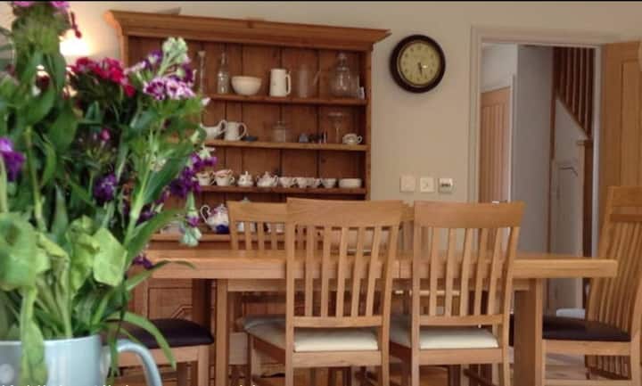 4-bed House For Goodwood, Southdowns, Staycations. - Chichester