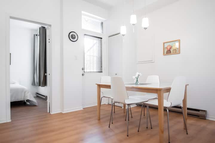 Appartement Calme Dans Le Village - Montreal