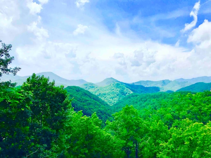 True Luxury Rustic Wood Breathtaking Mountainsview - Townsend, TN