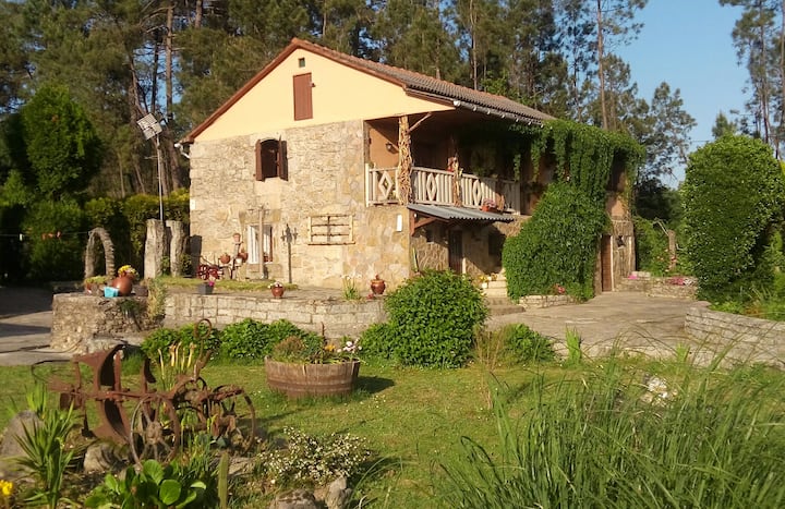 Casa Vacacional Con Encanto:(casa Mary). - Puenteareas