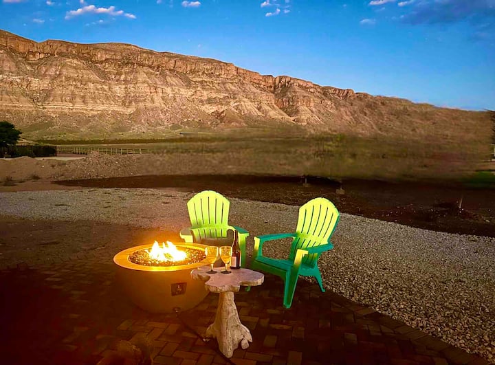 Stargazing Zion | Hot Tub & Epic Views - Utah