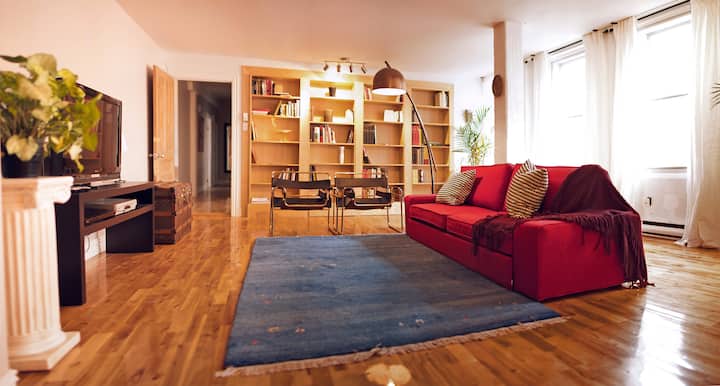 Huge Apt In The Heart Of Le Plateau (1700sf) - Montreal