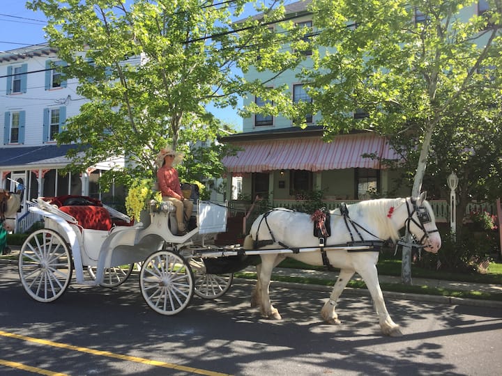 Apt#1 -2bdrm 1 Bath  2 Min Walk To Beach, Eat,shop - Cape May, NJ