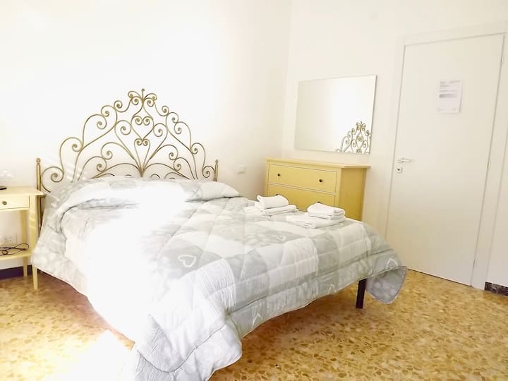 L'appartamento Del Recitr: 011015 Lt 3656 - La Spezia