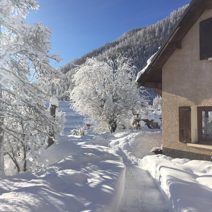 Studio 2 Personnes Réservation Mini 2 Nuits. - Arvieux