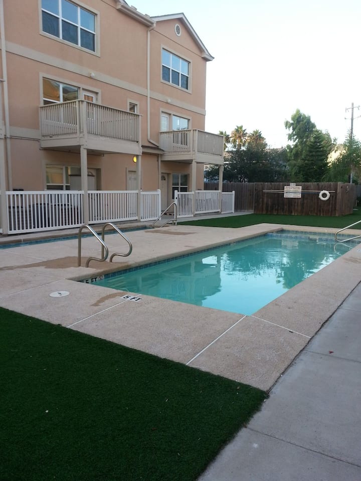 Starbeachside Condo 104 - South Padre Island, TX