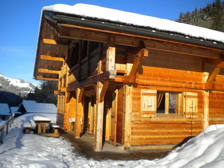 Chalet Bois Indivividuel Confortable - Wifi - La Clusaz