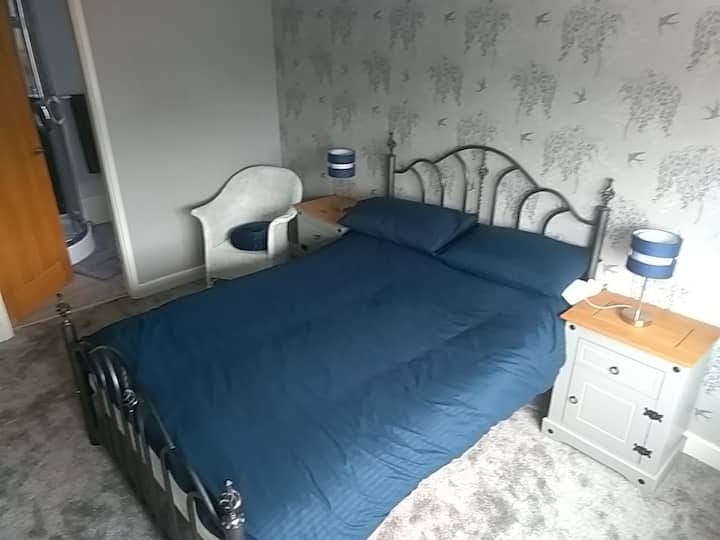 Sutton Coldfield Comfy Large Double Room - Sutton Coldfield