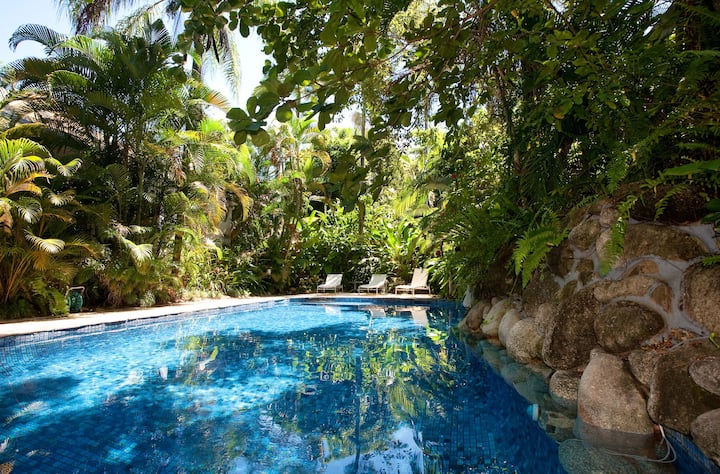 Coral Sea Villas Central 2 Bedroom Townhouse - Port Douglas