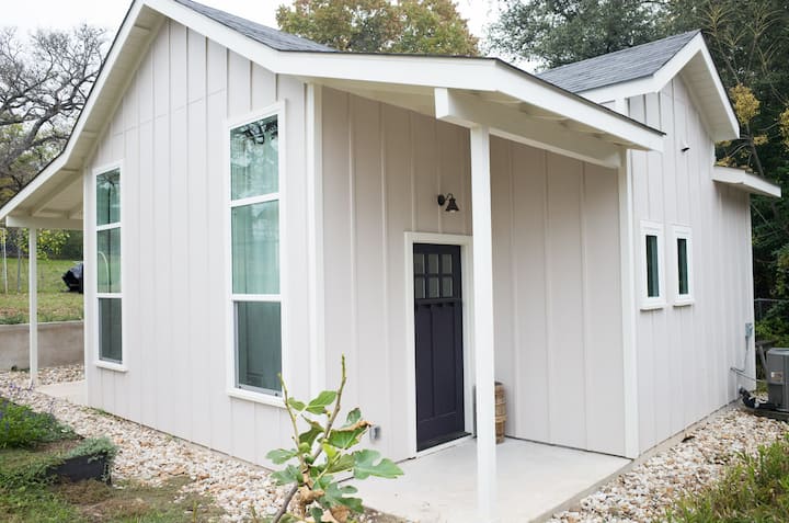 Airy, Light-filled Casita - Austin, TX