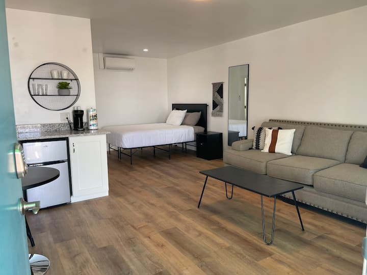 Studio Suite, Queen Bed - Kingman, AZ