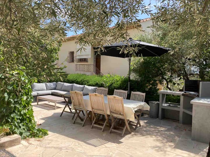 Haut De Villa Quartier Résidentiel Jardin Privée - Juan-les-Pins