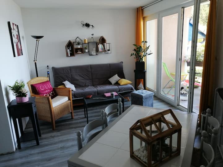 Agréable Logement  T3 Vue Sur Le Lac Avec Piscine - Lac de Pareloup