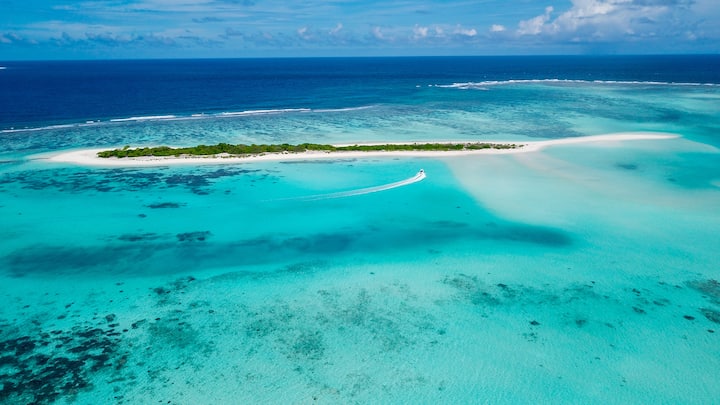 Alif Alif Atoll Vacation Rentals & Homes - Maldives | Airbnb
