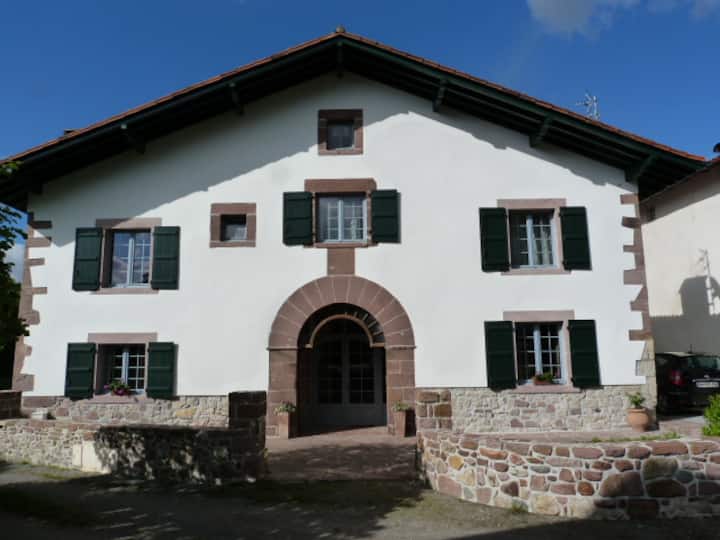 Gîte 2/3 Personnes Au Pays Basque - Saint-Jean-Pied-de-Port