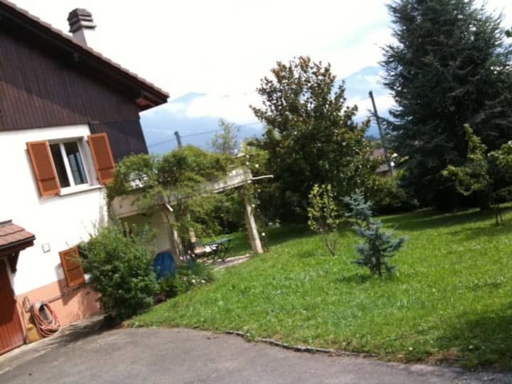 Cozy Apartment In Beautiful Garden! - Vevey