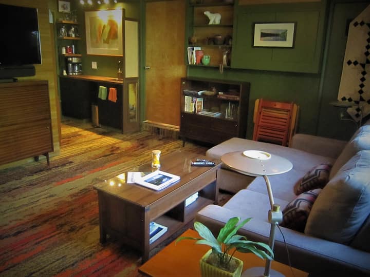 Popular Studio In Verdant West Hills + Ev Charger - Portland, OR