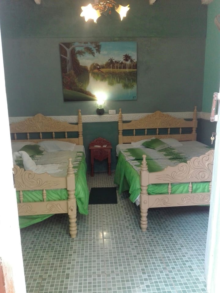 Hostal Del Pino 2: Conocer Trinidad Con Ecoflow - Cuba