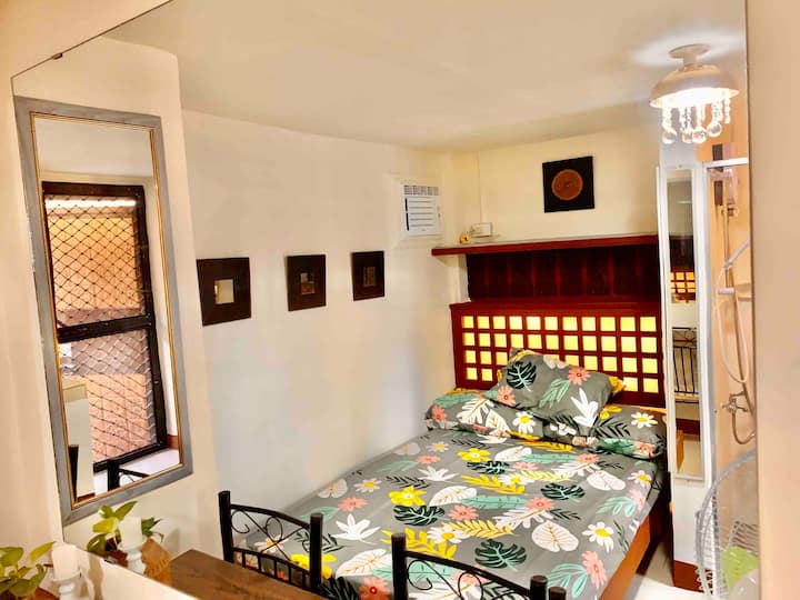 Room B- Studio Type W/ Own Restroom & Can Cook - Tarlac