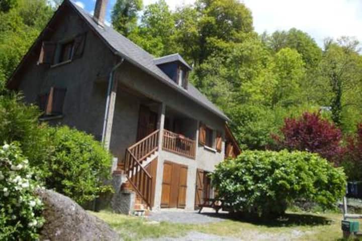 Logement Entier Vallée Du Louron/5 Personnes - Arreau