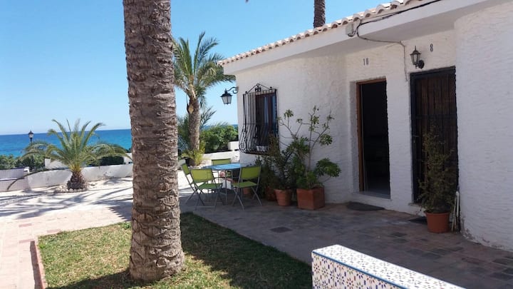 Casa Al Borde Del Mar Vt-453599-a - El Campello