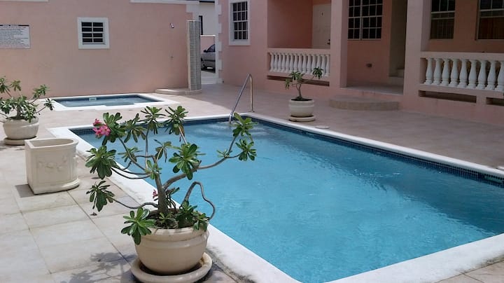 Lovely Two Bedroom Condo In Beautiful Barbados - Barbados
