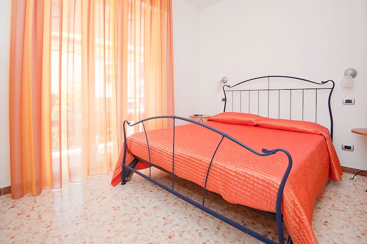 B&b Private Bath,freewifi, 5 Terre - Monterosso al Mare
