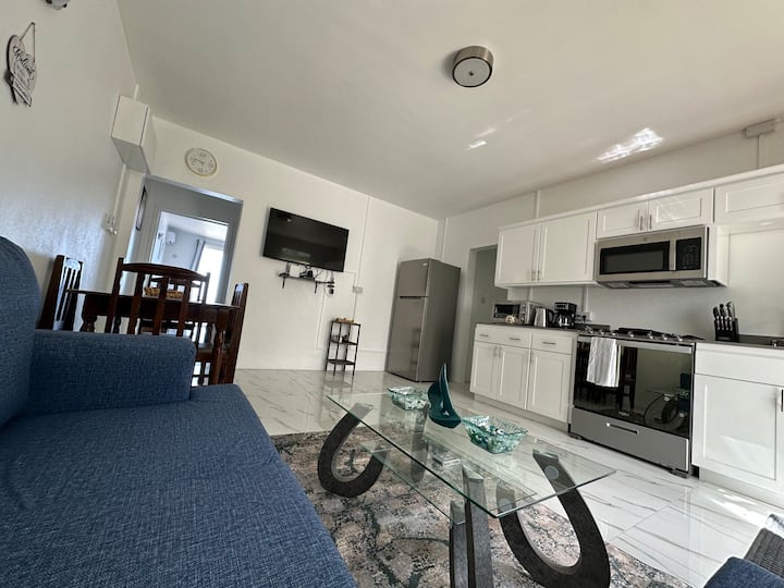 Eldorado Guesthouse Suite #2 Castle Comfort - Roseau