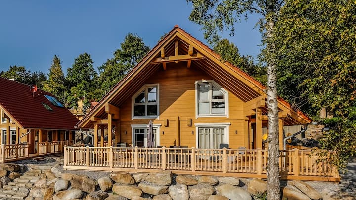 Symbiose Aus Luxus Und Blockhaus-gemütlichkeit - Harz