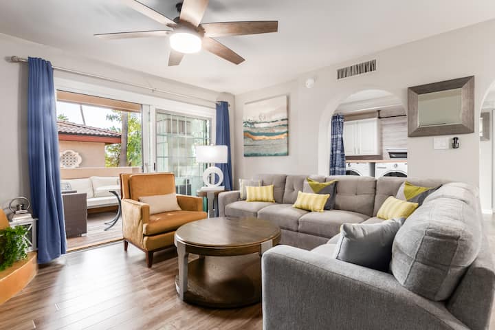 Desert Retreat, 3 Pools, Free Parking, Pac Man, Sleeps 8, Pickleball, Internet - Phoenix