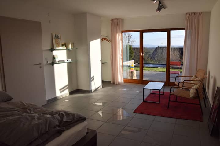 Moderne Wohnung Mit Ausblick - Herrenberg