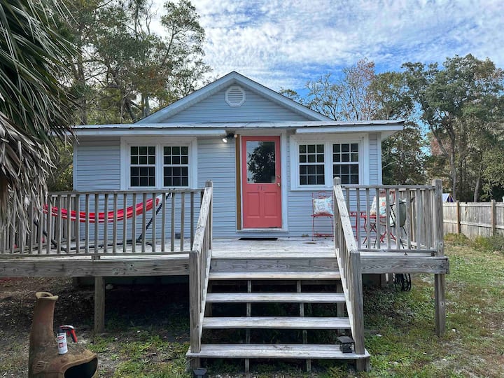 Southport Cottage Charm - Southport, NC