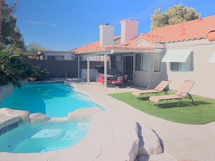 Pool/spa Oasis - 6 Miles From Strip - M Resort Spa Casino