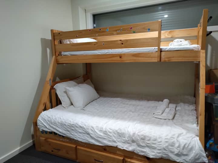 U1r1 Shared Room In New Townhouse Sleep 3 - 멜버른