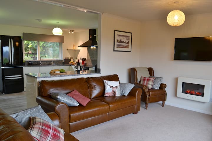 Christmas Week Deal! Cosy Cottage, Great Location. - Oban