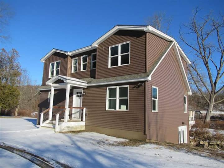 Spacious Private Paradise On The 10 Mile River - Kent, CT