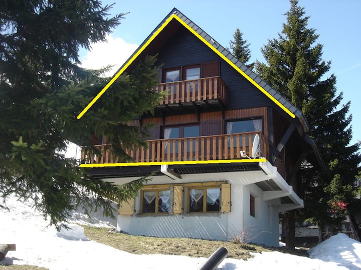 Appartement Dans Chalet Au Pied Des Pistes - Aragnouet