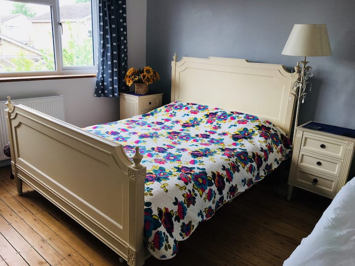 Spacious King Size Room In A Family House - Oxford