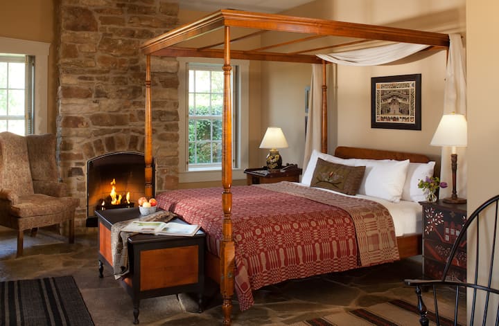 Norton Room - Inn At Hermannhof - Hermann, MO