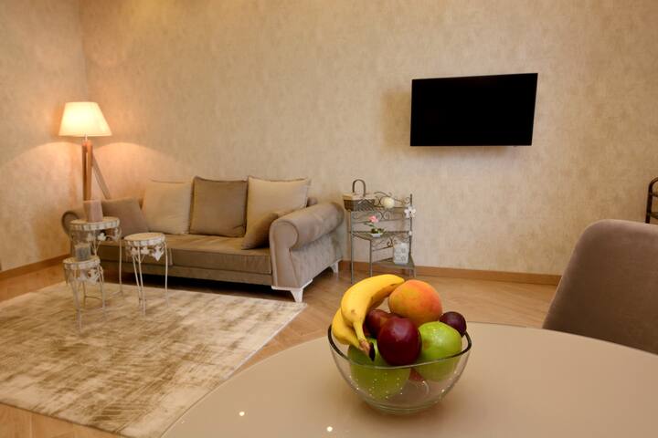 Deluxe Studio Apartment - Tbilisi