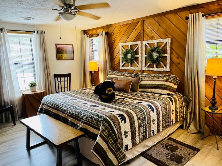 Grace Mountain Cottages - Eli - Tennessee